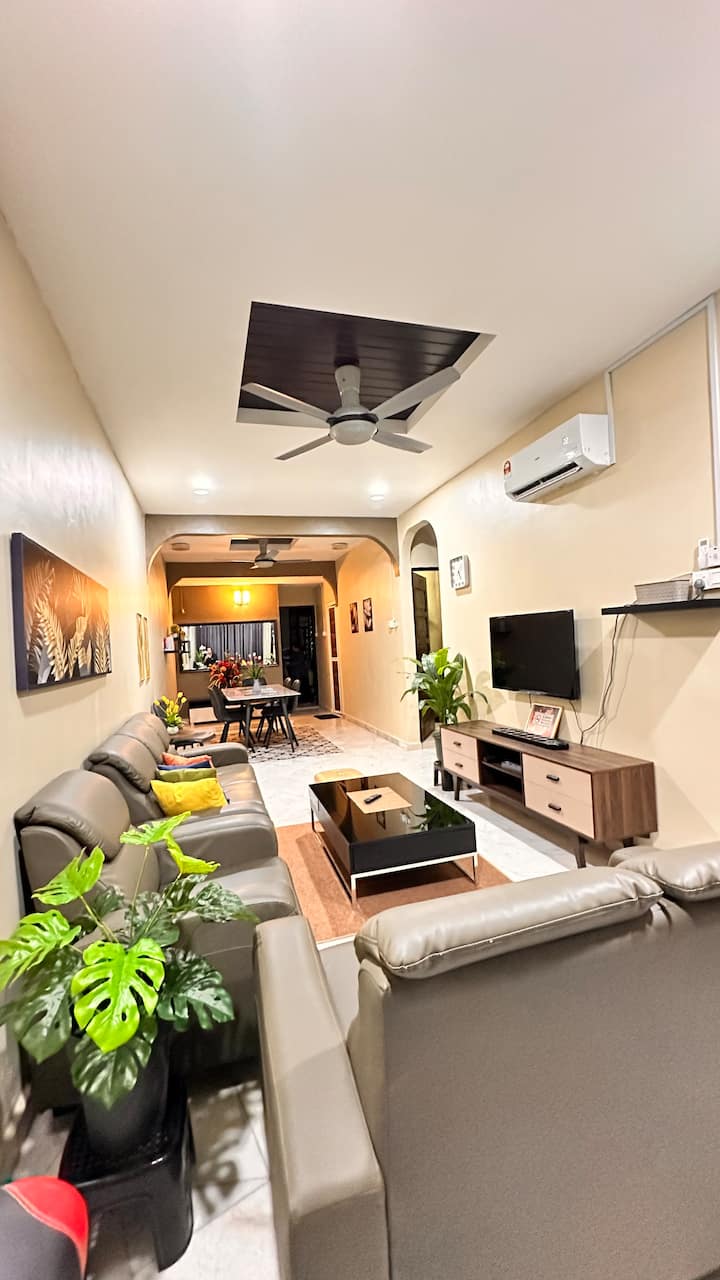 Ara Homestay 7pax 2r2b@taman Peruda Sungai Petani - Sungai Petani