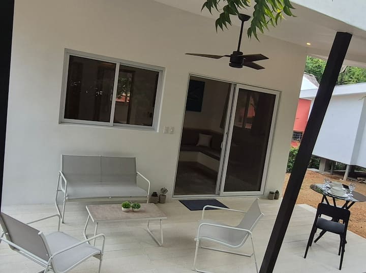 Casa Full Equipada En Guasacate A Pasos Del Mar. - Nicaragua