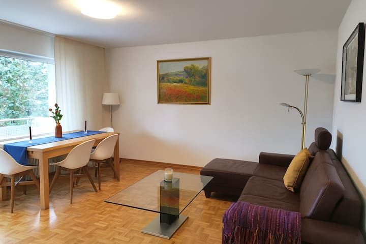 Großzügige 3-zimmer Wohnung Mit Balkon - ヴュルツブルク