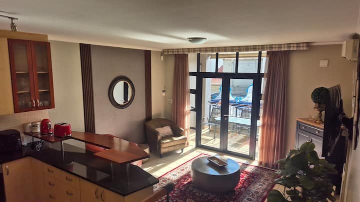 Stellenbosch Central
Luxury Apartment - 스텔렌보스