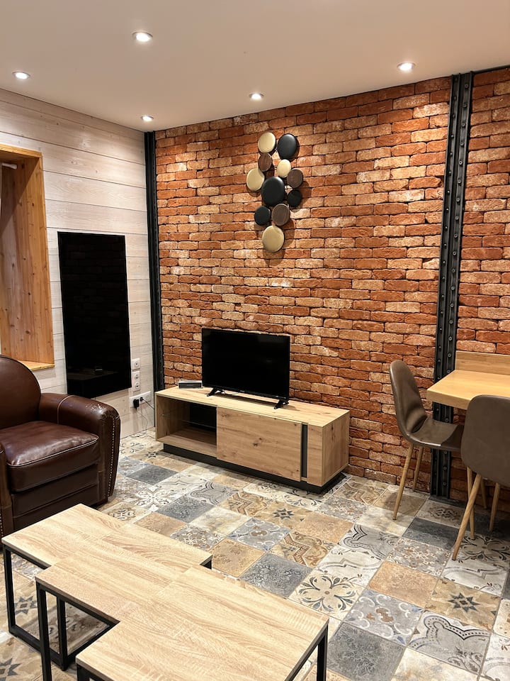 Studio Chaleureux Au Cœur De La Vallée Du Bugey - Ambérieu-en-Bugey