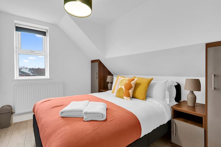 1-bedroom In The Heart Of Balham Sleeps 3 - London