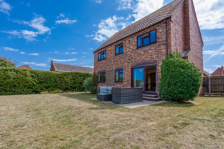Overlooking Old Hunstanton Golf Course Sleeps 7 - Brancaster