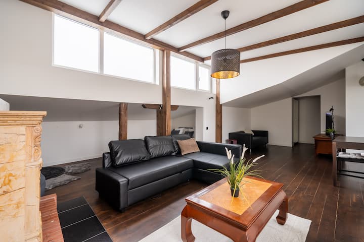 Old Town Gem | Top Floor | Family Apartment - Riga