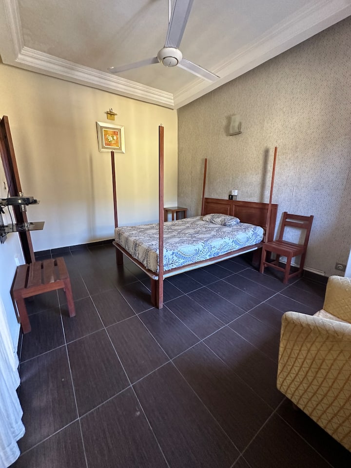 Studio Calme Centre-ville, Cuisine Ext. - Bénin