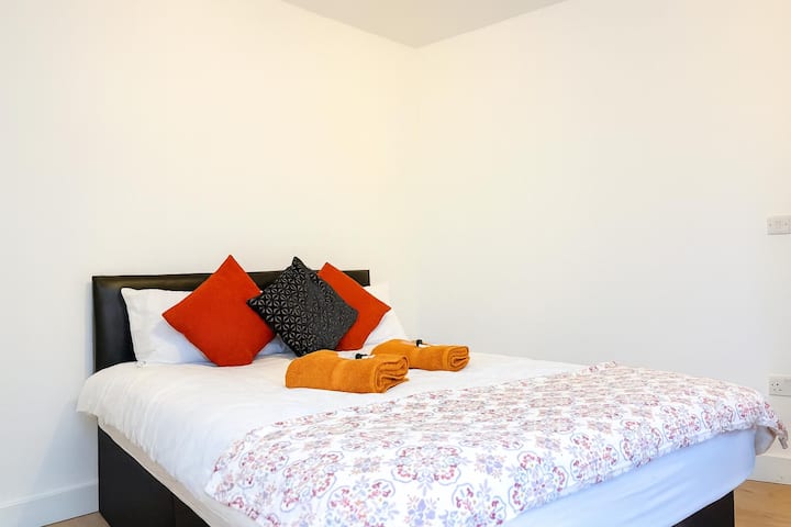 1 Bedroom Apartment - High Wycombe