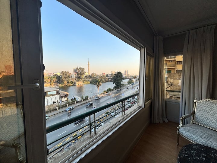 The Largest Private Nile View In Agouza - Kairo