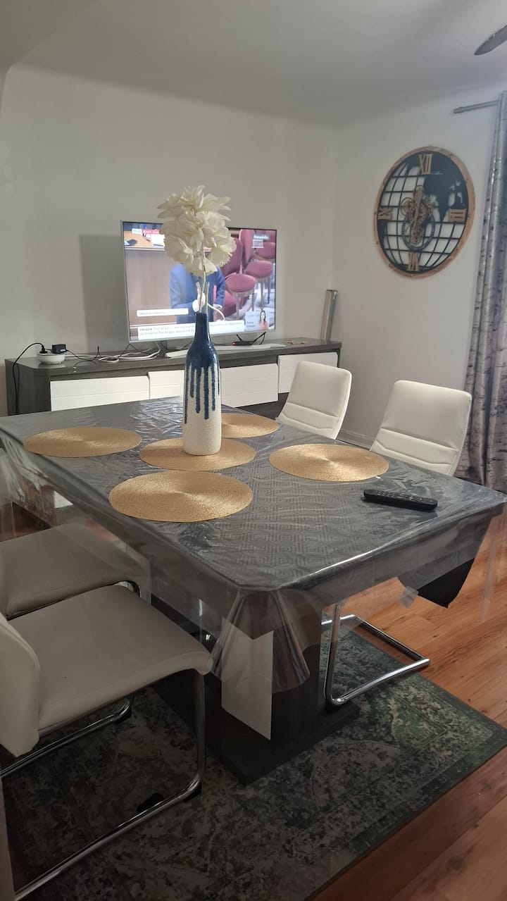 Restauration Sur Place, à La Demande. - Strasbourg