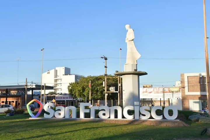 Alojamiento En San Francisco - San Francisco (Argentina)