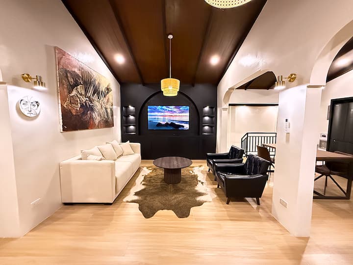 Spacious & Stylish 3bd • Wi-fi + Netflix - Quezon City