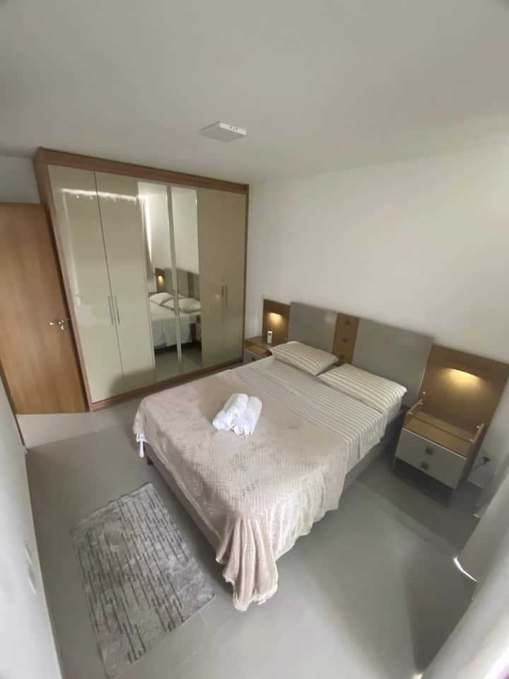 2 Qts Climatizados E Garagem – Colado A J. Camburi - Serra