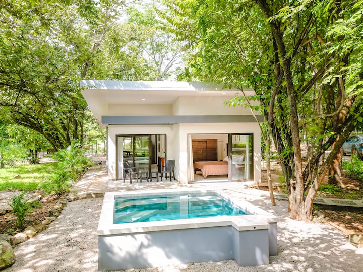 Playa Negra 7 Min Avellanas 15/ Piscina/ Parrilla - Costa Rica