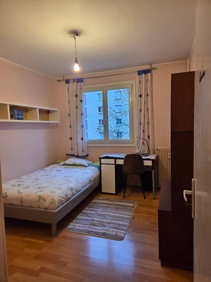 Ma Chambre à Partager Pendant Mon Absence. - Strasbourg