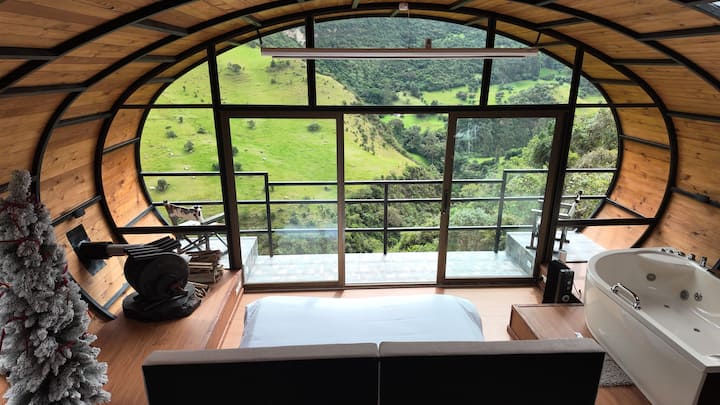 Glamping De Lujo, Jacuzzi, Raíces House La Calera - La Calera