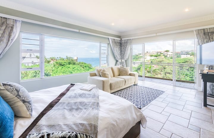 10 On Colwyn - Dolphin Coast