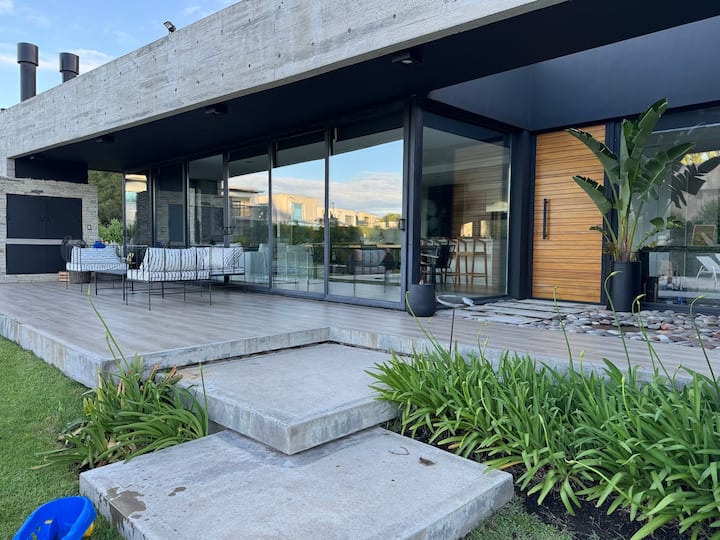 Increíble Casa En Barrio Privado - Mar del Plata