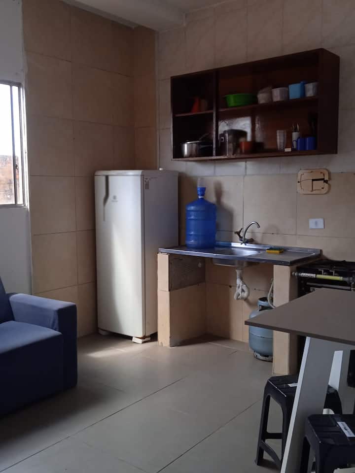 Apartamento Simples Para Até 6 Pessoas - Bertioga