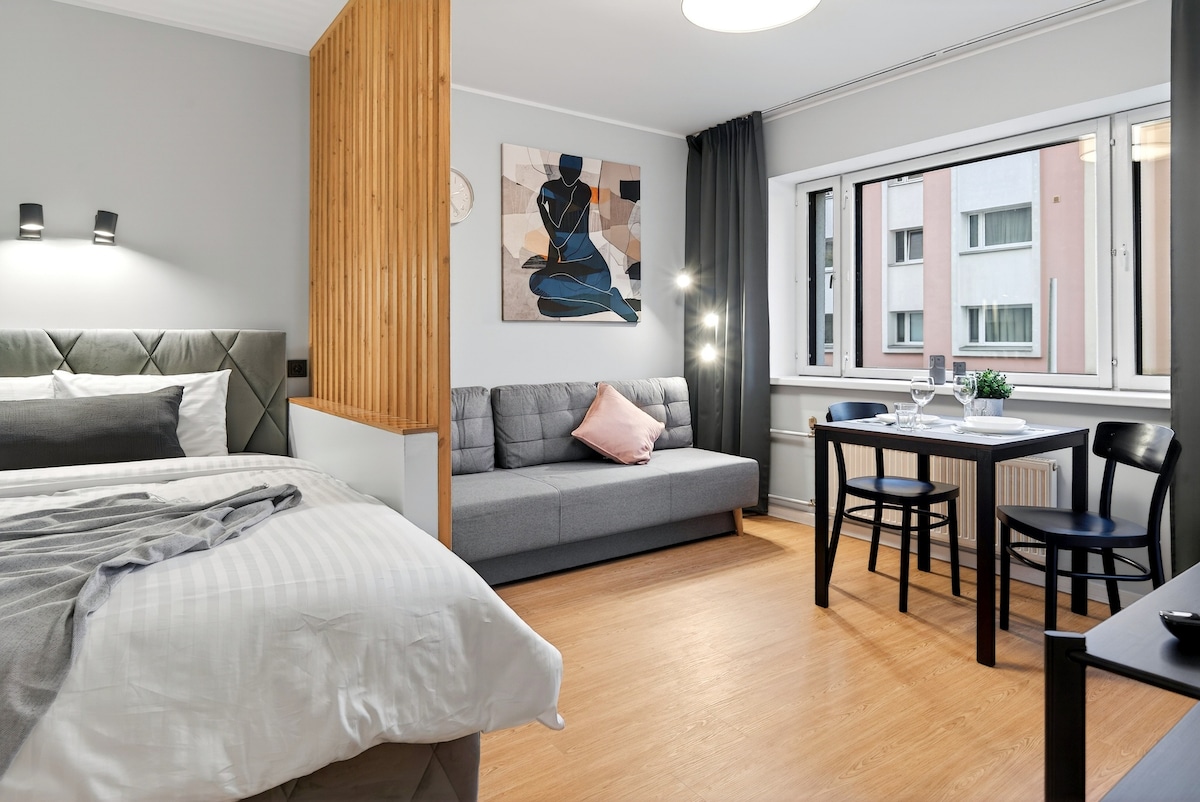 #9 Retraite urbaine design | ~Vieille ville | 100 Mb | TV ...