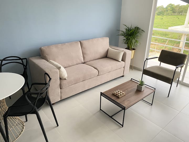 Apartamento Familiar Con 2 Habitaciones Y Piscina - Sucre