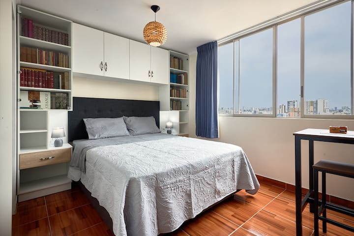 Studio In Condo With Swimming Pool Near Everything - Peru