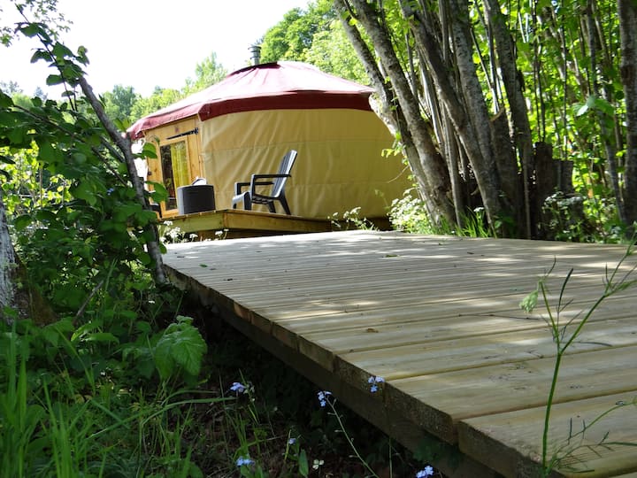 Yourte Au Cœur De La Chaine Des Puys - Pontgibaud
