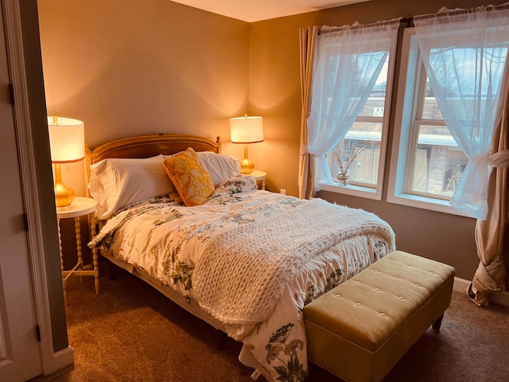 Dragonfly Inn Fabulous Updated Downtown 1 Br 1ba - Winchester, VA
