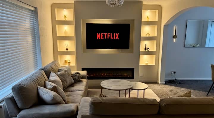 Solaire – Modern 3br • Free Parking • Garden - London Gatwick Airport (LGW)