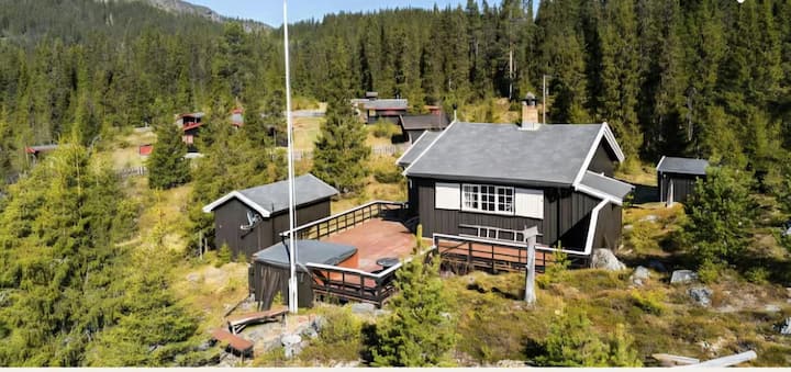 Koselig Enkel Hytte På Grøslia 850 Moh I Valdres - Norway