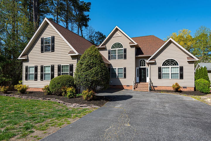 Private Oasis | Backyard Pool - Ocean Pines, MD