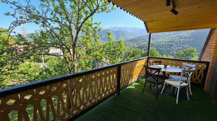 Home With Great View - Armenia