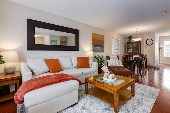 “Terracotta” 3 Bdrm W/bunk Bed In Auburn Bay! - Calgary