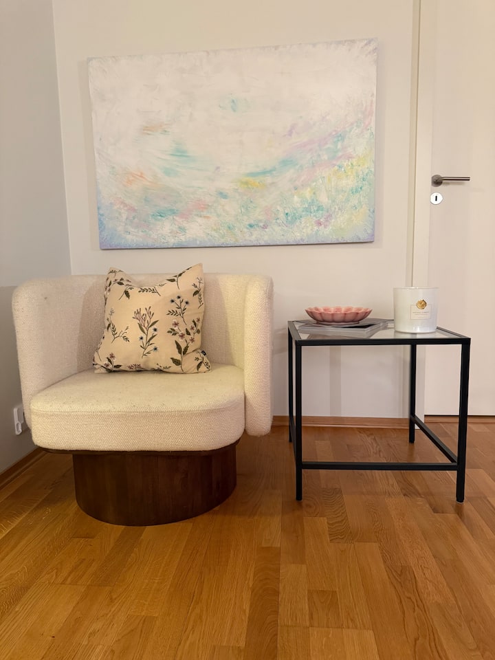 Stor Leilighet I Sentrum Med Gratis Parkering! - Kristiansand