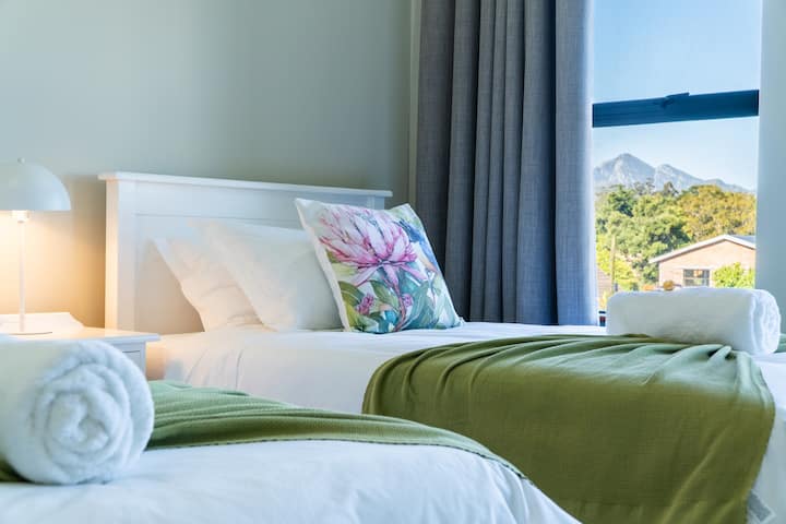 Amara Mountain View George - George