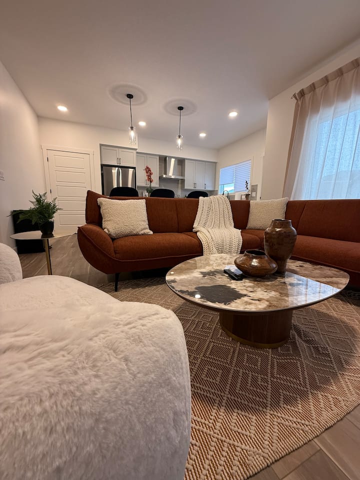 Brand New | Spacious | Luxury - Fort Saskatchewan