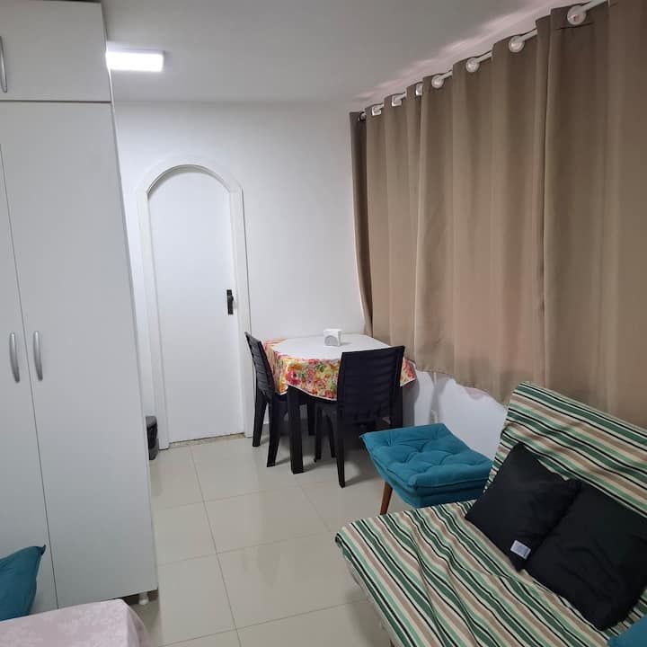 Apto 1 Quarto, Espaço Inteiro. - Brasília