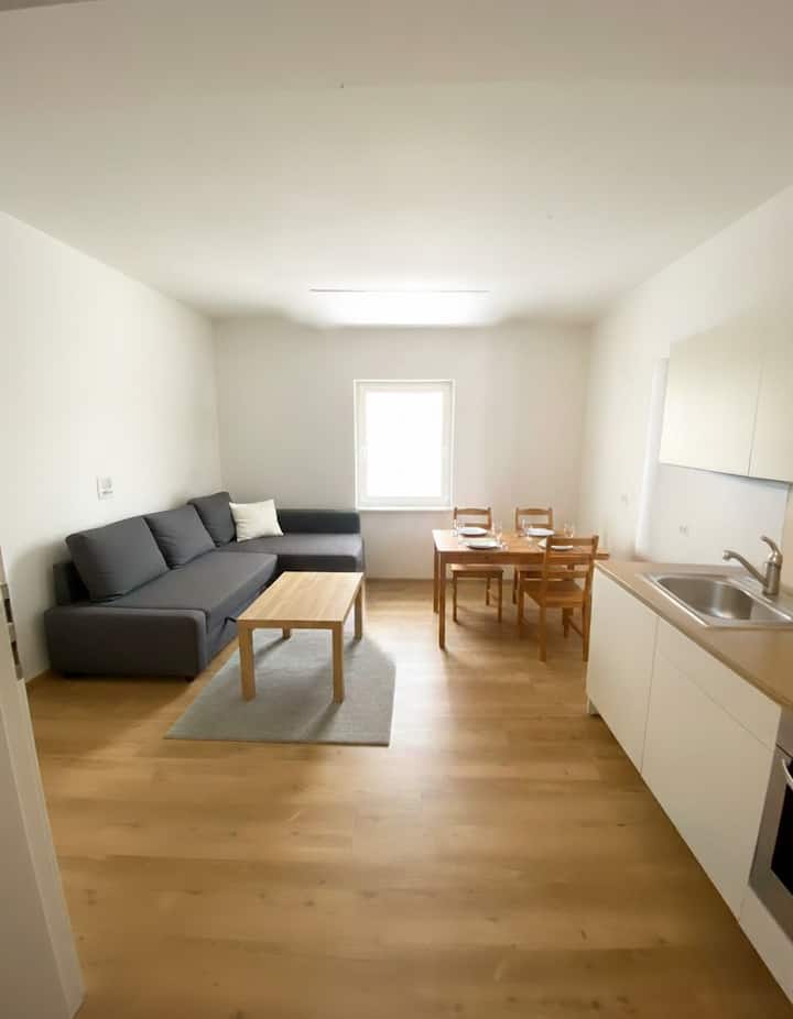 Eat. Sleep. Ski. - Dein Günstiges Winterquartier! - Hintertux Glacier