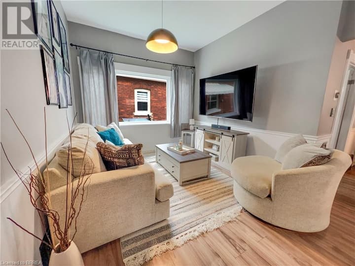 Erie Avenue Landing - 브랜트퍼드