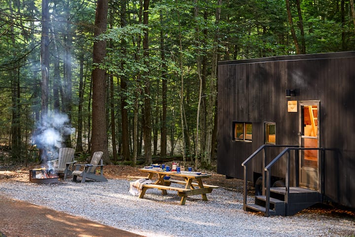 2 Bed Cabin - Postcard Cabins, Blake Brook - Deerfield, NH