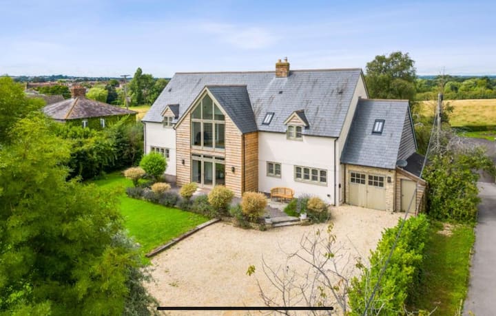 Elmcroft Holiday House With Annex & Shepherds Hut - Shaftesbury