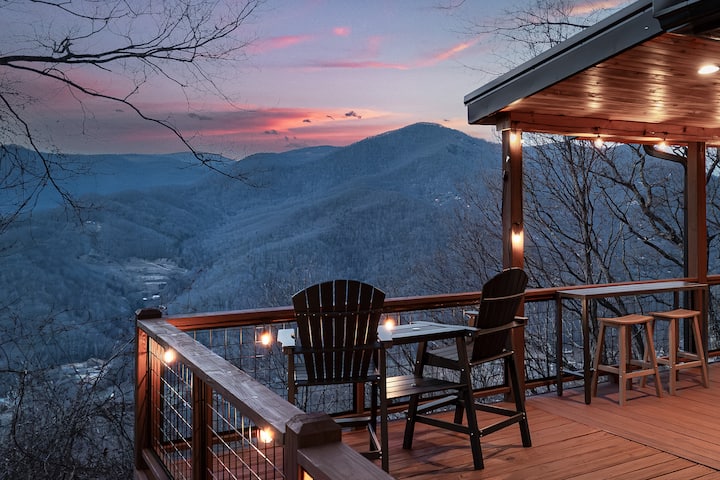 Luxury Wellness Retreat | Hot Tub, Sauna, Views - Maggie Valley, NC