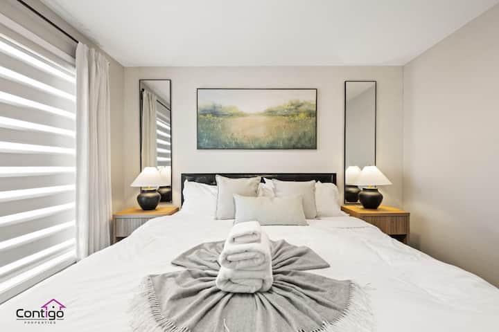 The Breeze | Sleeps 8 | Near Wem | Garage | Aircon - Edmonton, Canada