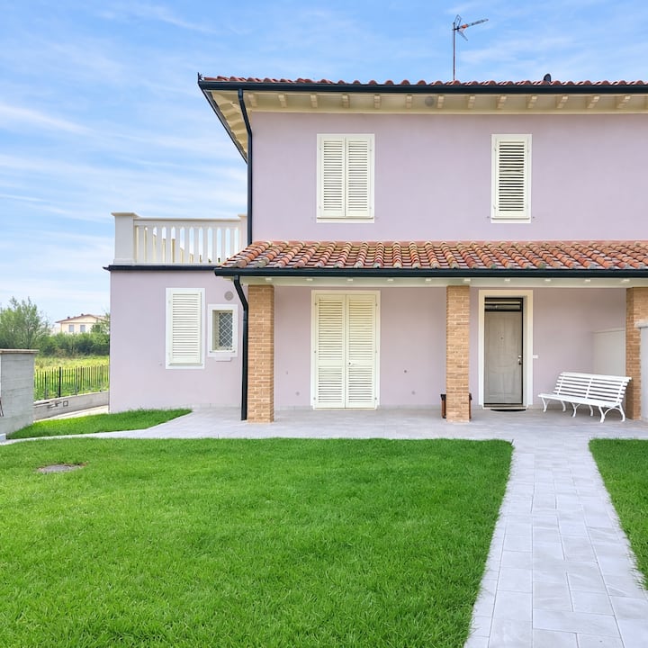 Villa Essenza Di Toscana - Italy