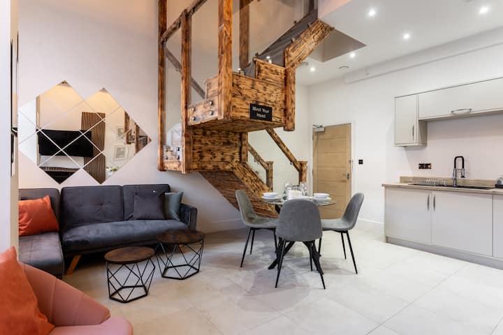 Bradford Luxury Central Apartment - Haworth