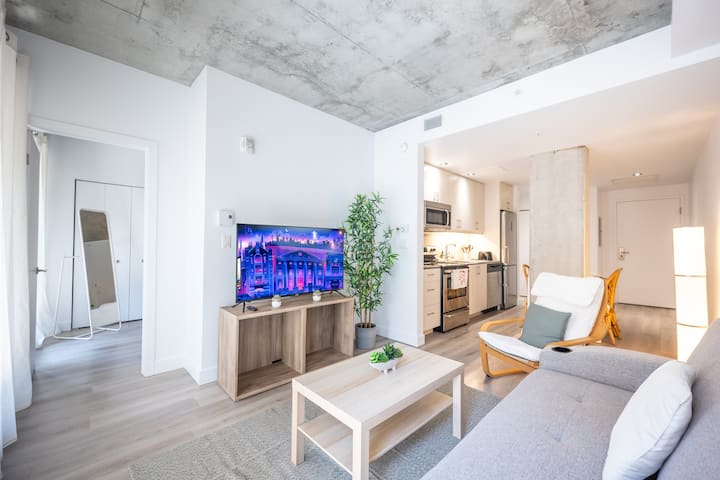 Spacious Apartment In Old Port Montreal - Montréal
