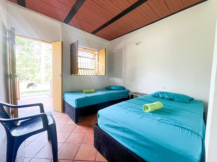 Hotel Completo En San Rafael · Naturaleza Y Río - San Rafael, Colombia