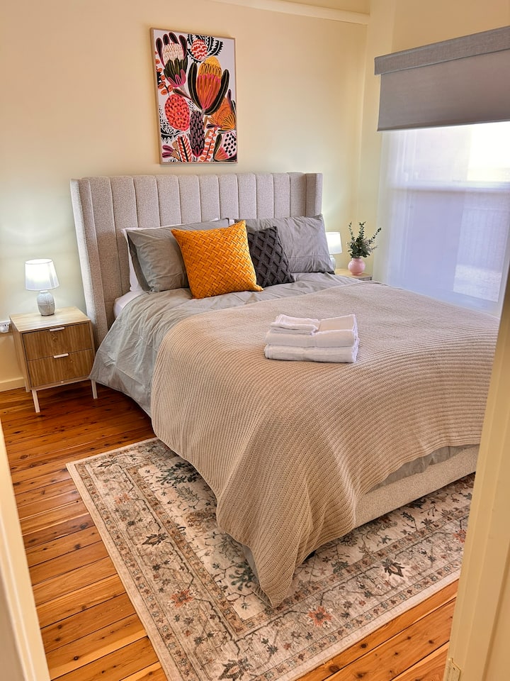 Bev's Place Albury - Albury