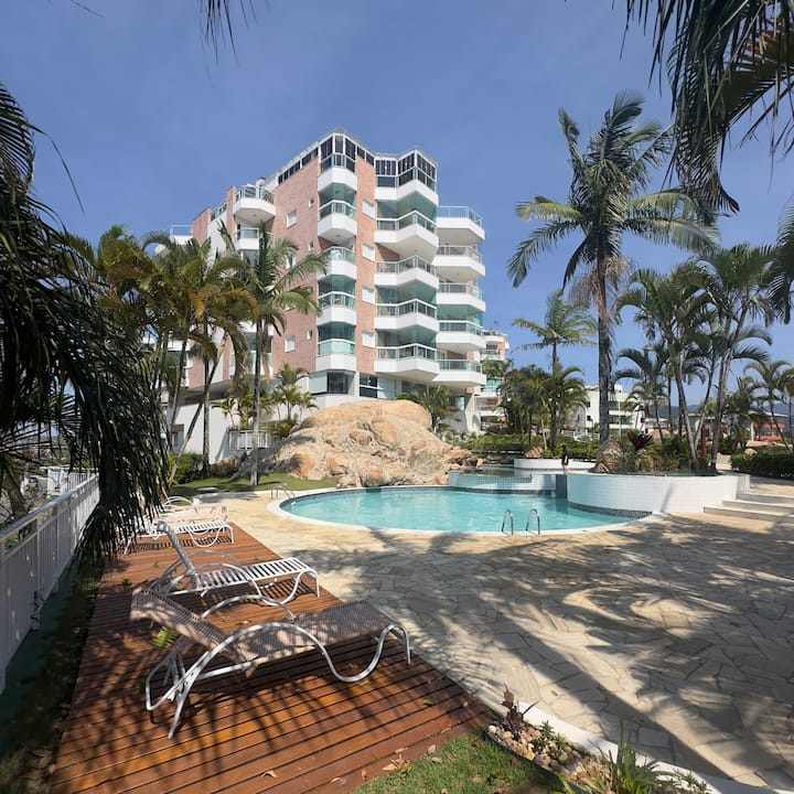 Apartamento Confortável Próximo à Praia Grande - Ubatuba