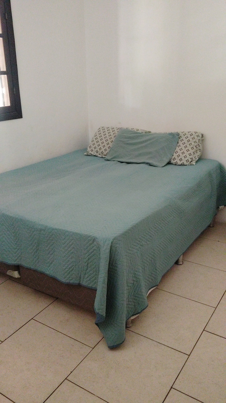 Cantinho Amarelo Da Praça - Itatiaia