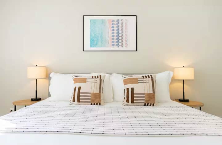 3 Beds Vacation Stylish Apt In Irvine Spectrum - Lake Forest, CA