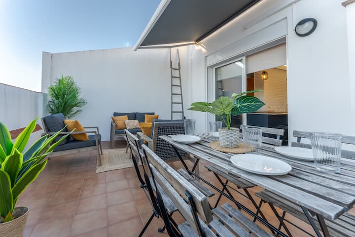 Penthouse With Terrace & Sea Views · City Center - Tarragona